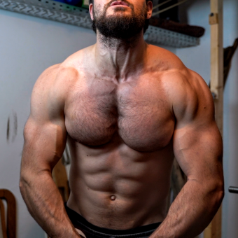 ULTIMATE Pecs Show #09 – Muscle-Olymp